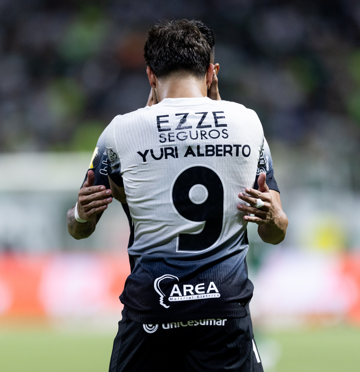 Corinthians vence o Palmeiras com gol de Yuri Alberto e leva vantagem ...