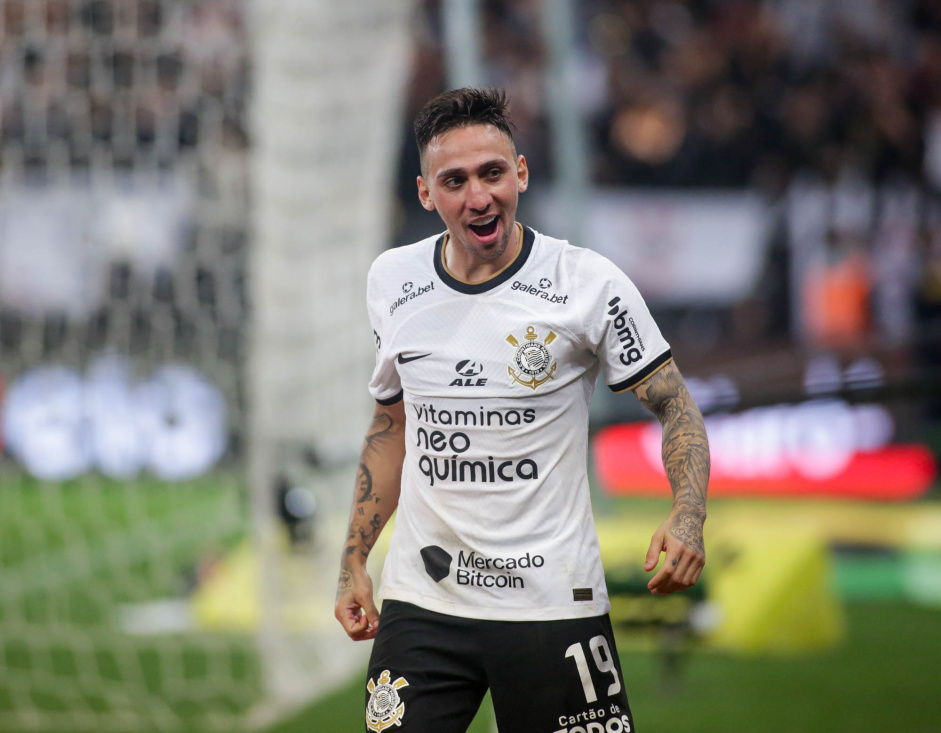 Gustavo Silva gera expectativa em possível retorno contra o Coritiba