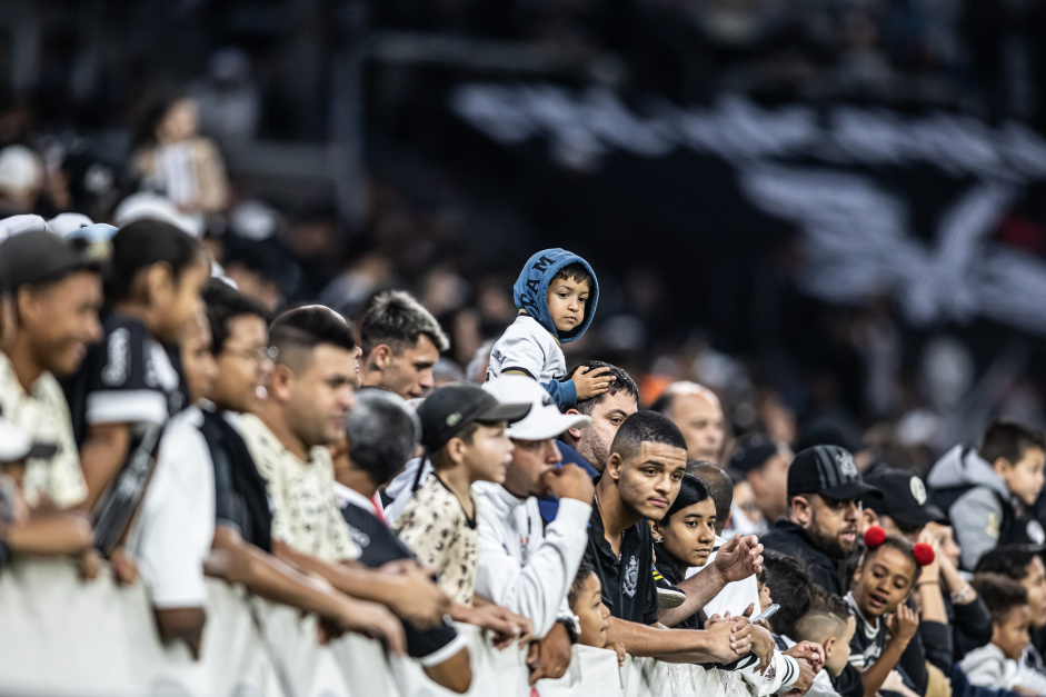 Torcida do Corinthians entra no top-5 entre as que mais gastam no ...