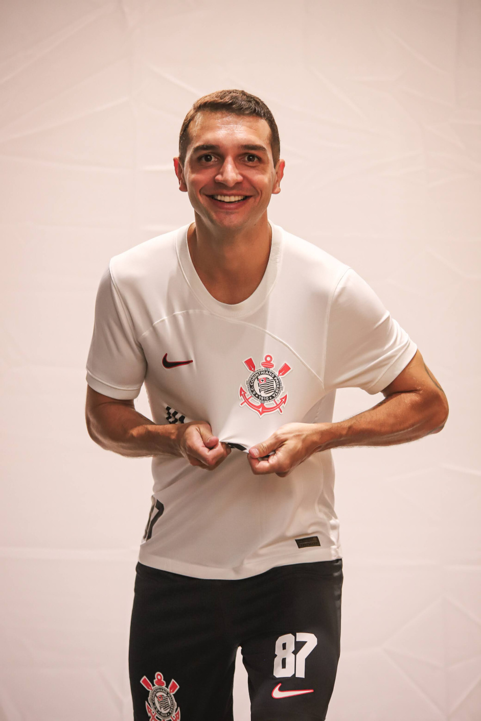 Veja fotos do elenco e comissão técnica do Corinthians Futsal para a ...