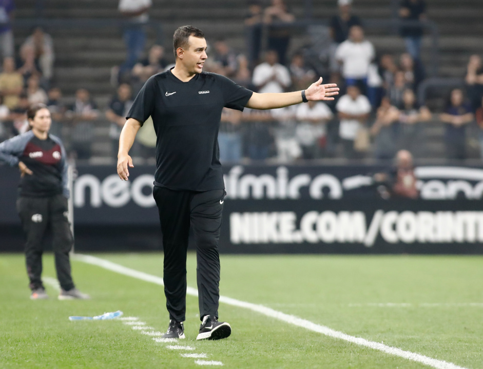Técnico do Corinthians cita Guardiola ao falar sobre pressão de ...
