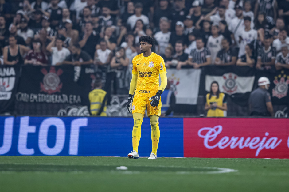 Hugo Souza já se vê como jogador do Corinthians em definitivo: 'Questão ...