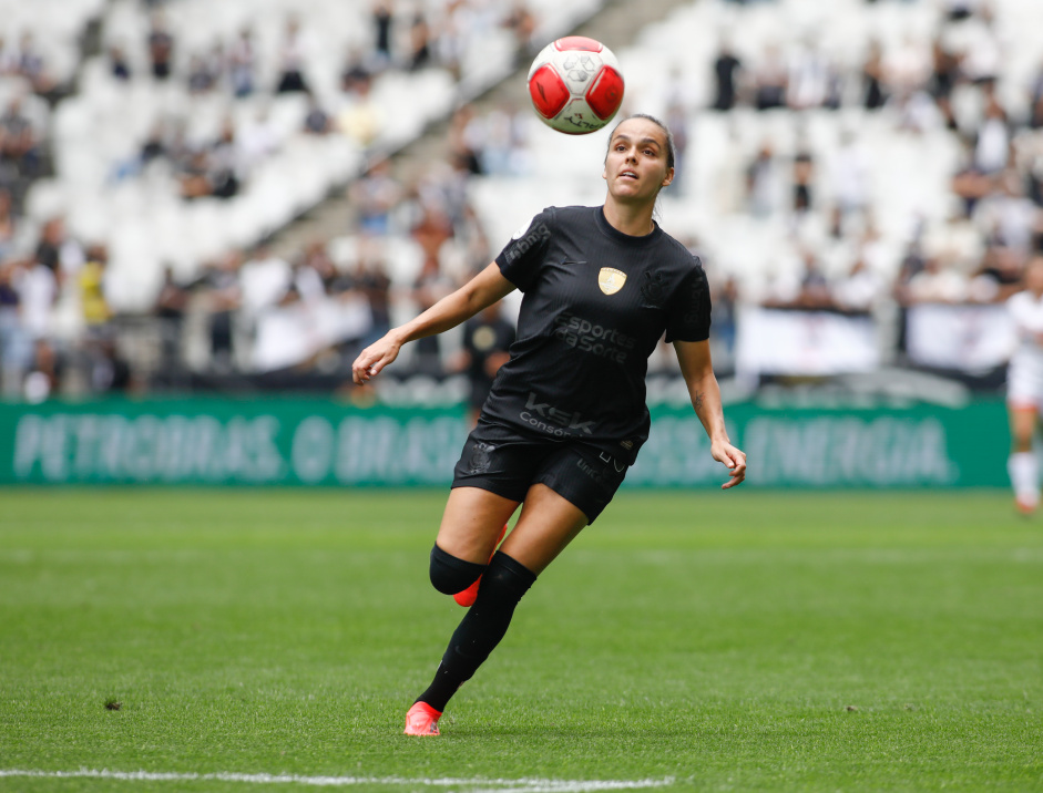 Corinthians oficializa saída de Gabi Portilho e se despede nas redes ...