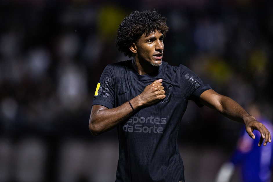 Talles Magno aproveita maior vítima e faz o primeiro gol do Corinthians ...