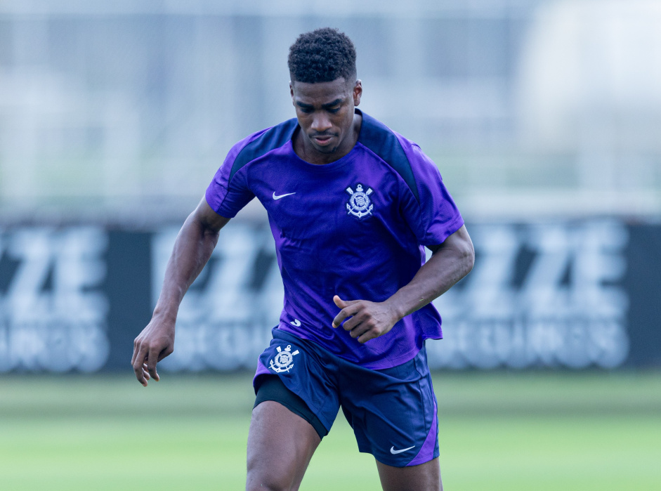 Félix Torres admite dificuldades de adaptação no Corinthians e fala de ...