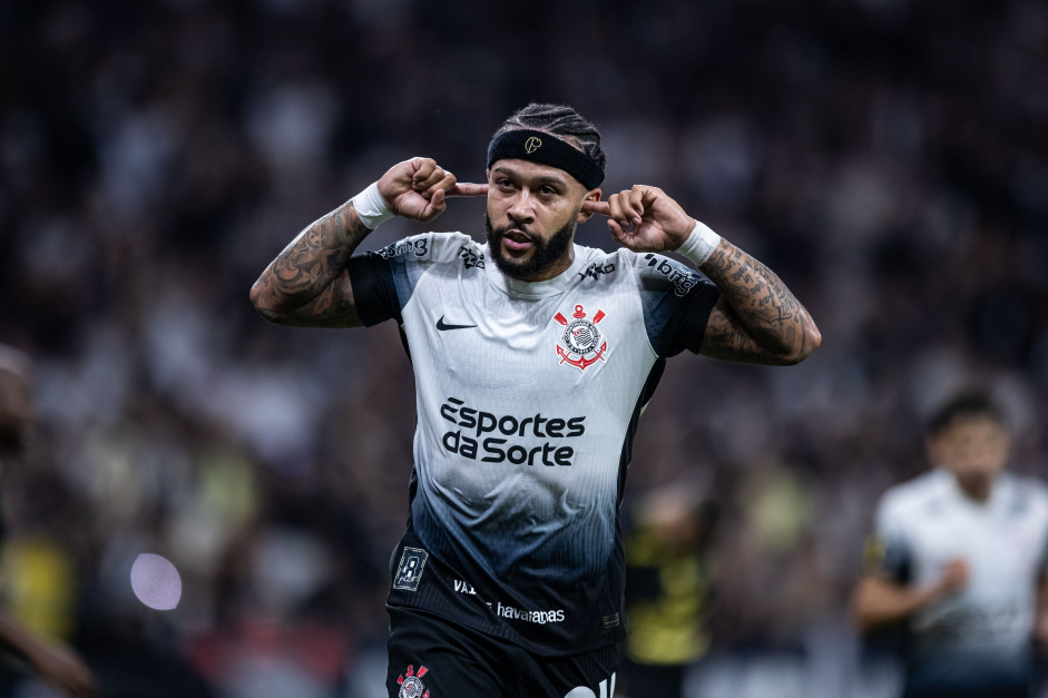 Memphis Depay completa 20 jogos com a camisa do Corinthians; veja o ...