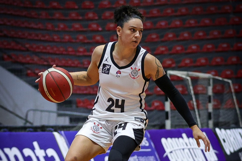 Armadora do Corinthians é convocada pelo Brasil para a disputa da AmeriCup