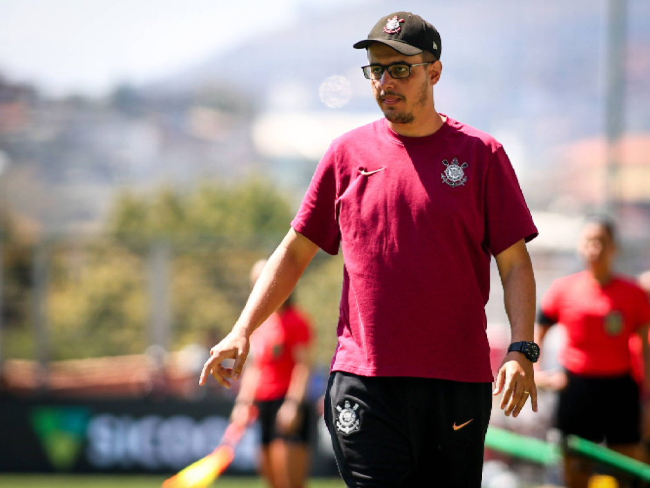 Piccinato demonstra insatisfação com empate do Corinthians na primeira ...