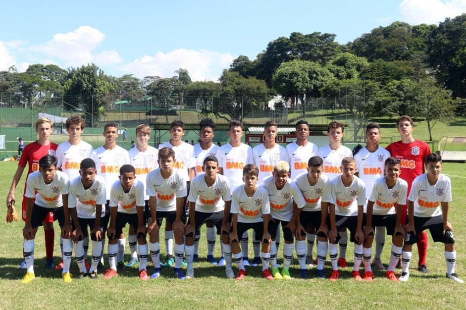 Conheça Thomas Lisboa, volante do Sub-20 chamado para treinar no ...