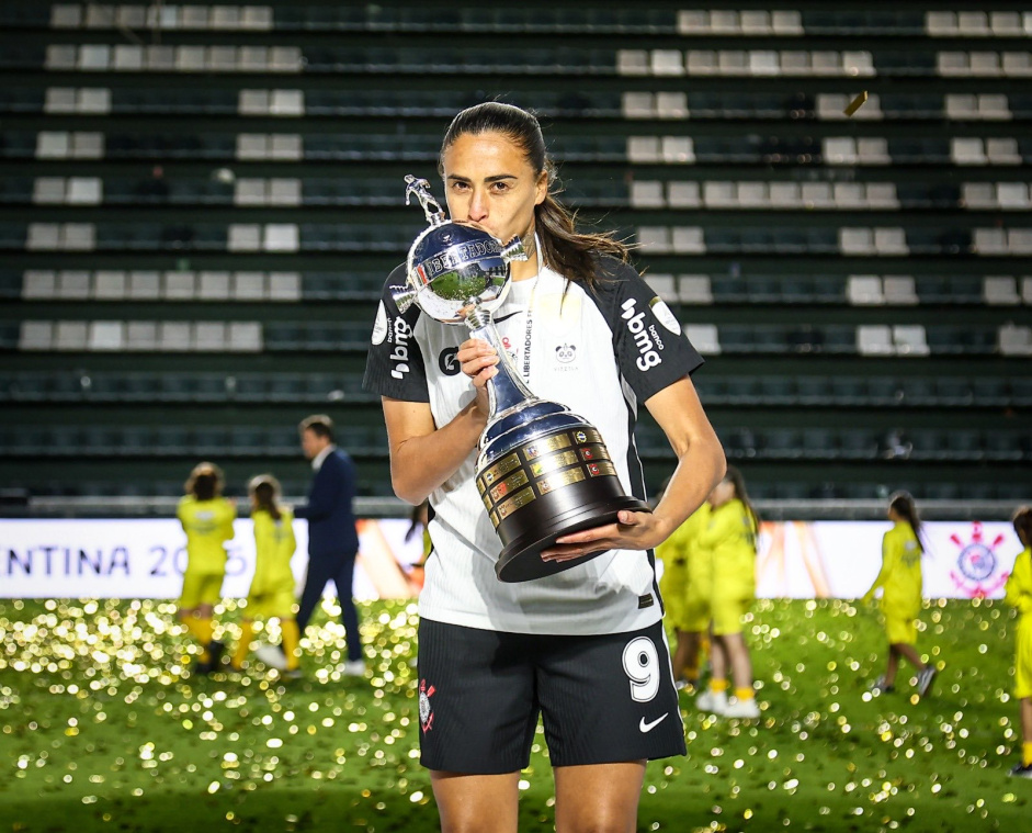 Andressa Alves retorna ao Corinthians após 'drama' na Libertadores Feminina