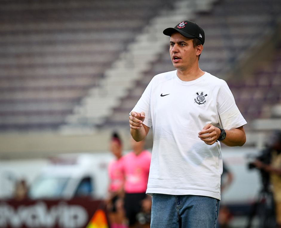 Corinthians joga 'pressionado' para não ampliar série sem vitórias no ...