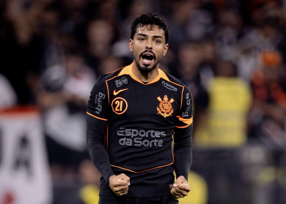 Matheus Bidu sobe em ranking histórico de laterais artilheiros do ...
